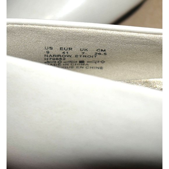 Soft Style | Shoes | Soft Style Pumps Womens 9 N Angel Ii Low Heel Bone ...